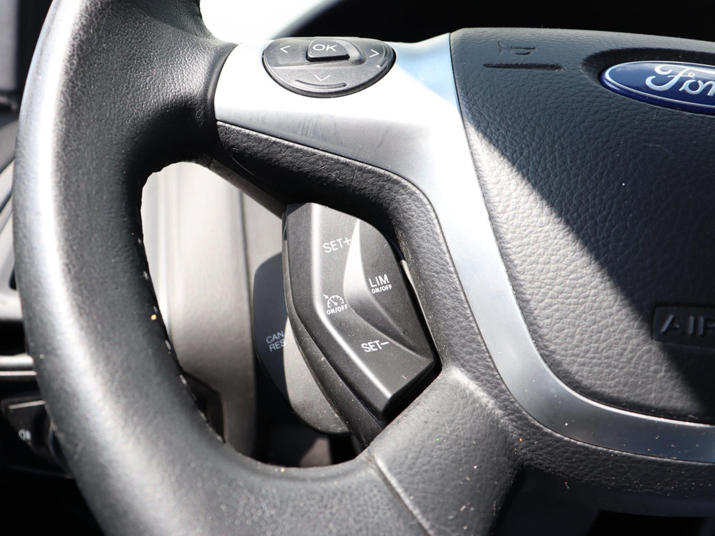 Ford-FOCUS Wagon-1.0 EcoBoost Edition navi LM org NL-kopen